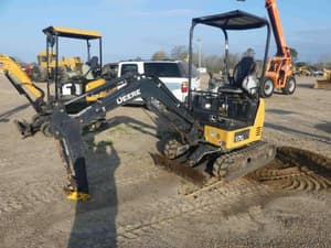 SOLD - 2019 John Deere 17G Lot No. 358717 Construction with 1,244 Hrs ...