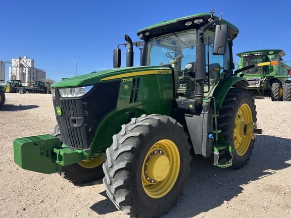 2019 John Deere 7250R Tractors 175 to 299 HP for Sale | Tractor Zoom