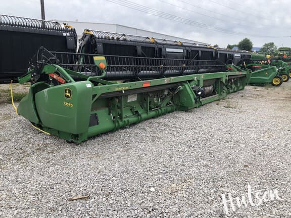 2019 John Deere 735FD Harvesting Headers - Platform for Sale | Tractor Zoom