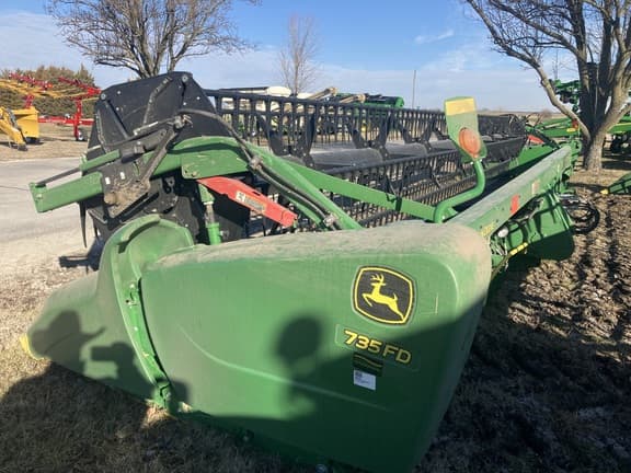 2019 John Deere 735FD Harvesting Headers - Platform for Sale | Tractor Zoom
