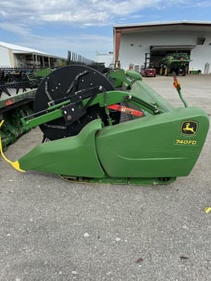 SOLD - 2019 John Deere 740FD Stock No. 223882 Harvesting with 40 ft | Tractor Zoom