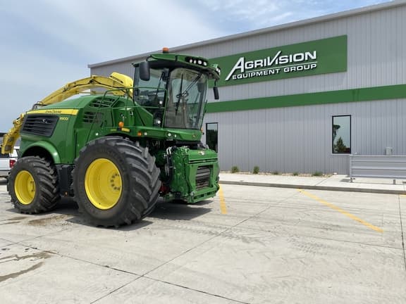 Tractor Zoom - 2019 John Deere 9900i