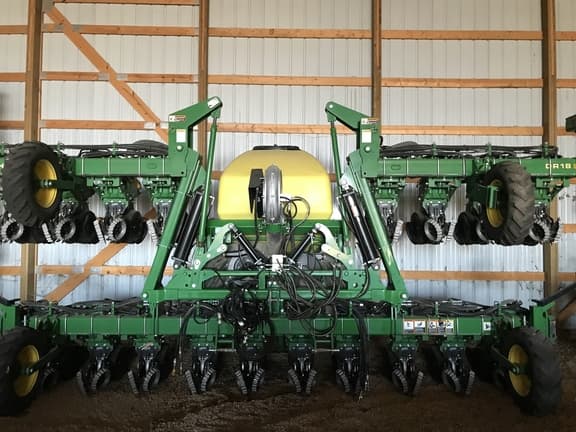 2019 John Deere DR18 Planting Planters for Sale | Tractor Zoom