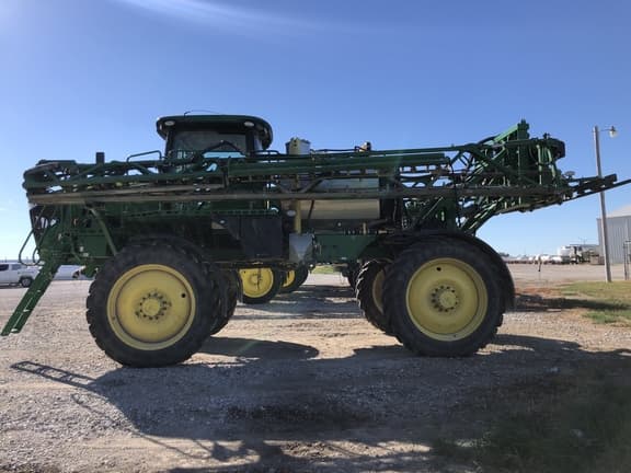 Tractor Zoom - 2019 John Deere R4038