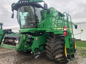 SOLD - 2019 John Deere S790 Stock No. 202263 Combines with 1,438 Hrs ...