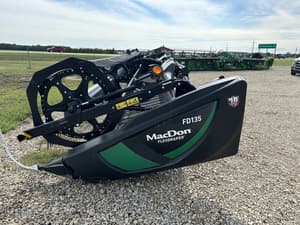 SOLD - 2019 MacDon FD135 Stock No. 500016 Harvesting with 35 ft ...