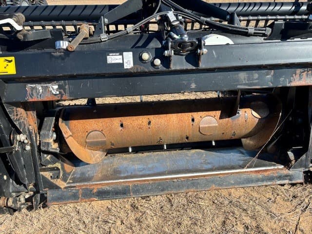 2019 MacDon FD140 Harvesting Headers - Platform for Sale | Tractor Zoom