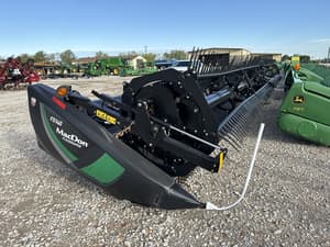 SOLD - 2019 MacDon FD140 Stock No. 420464 Harvesting with 40 ft ...