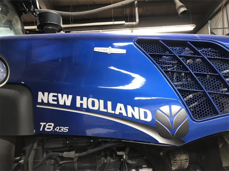 2019 New Holland T8.435 SmartTrax Tractors 300 to 424 HP for Sale | Tractor Zoom