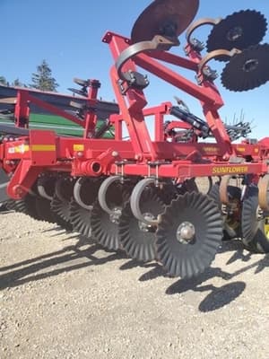 SOLD - 2019 Sunflower 4630 Stock No. 821431 Tillage with --- Shanks ...