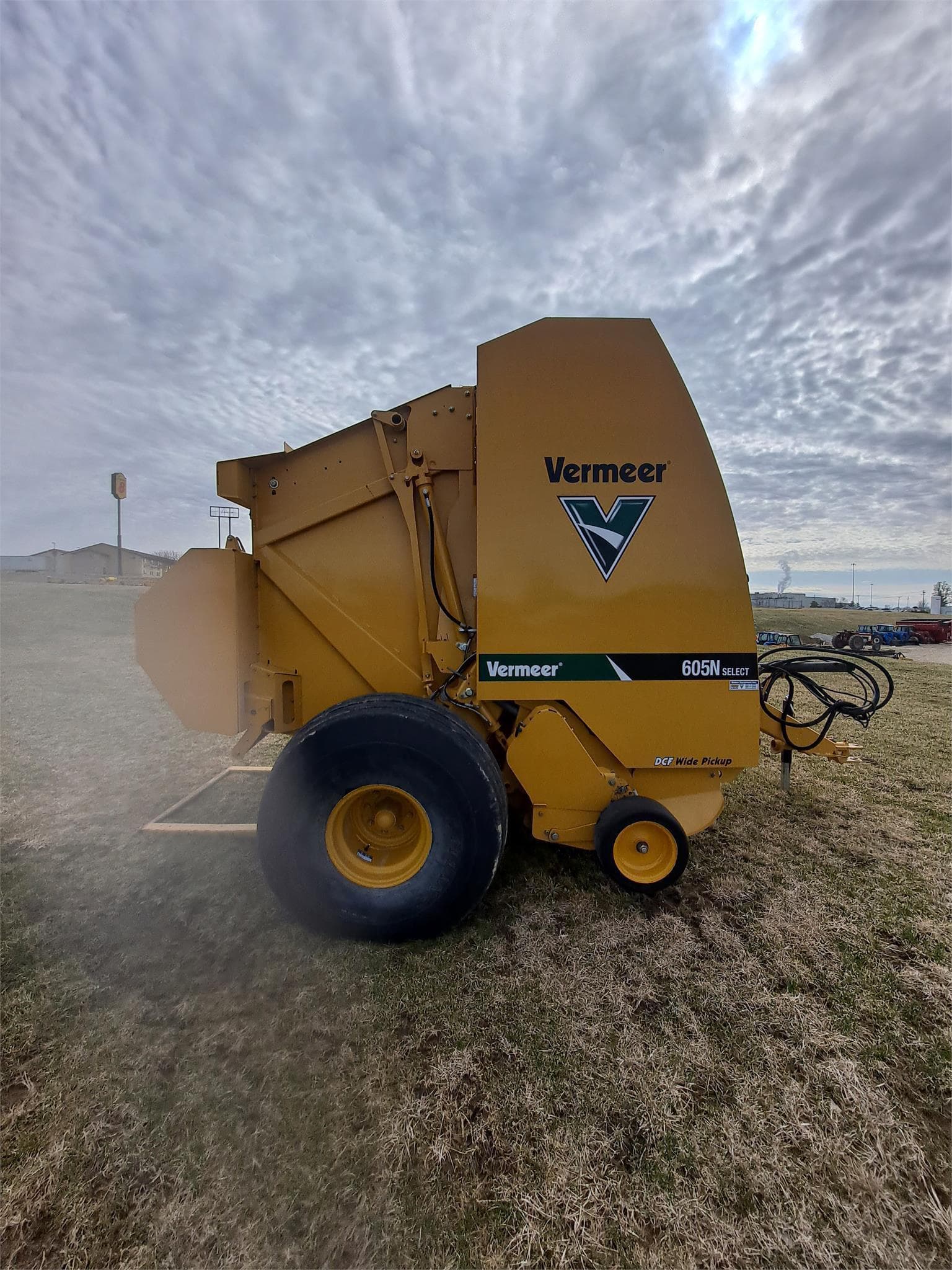 2019 Vermeer 605N Select Hay and Forage Balers - Round for Sale ...