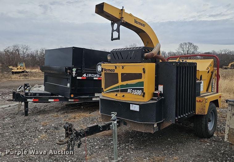 SOLD - 2019 Vermeer BC1500 wood chipper Other Equipment | Tractor Zoom