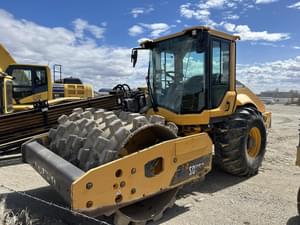 SOLD - 2019 Volvo SD115B Construction with 2,665 Hrs | Tractor Zoom