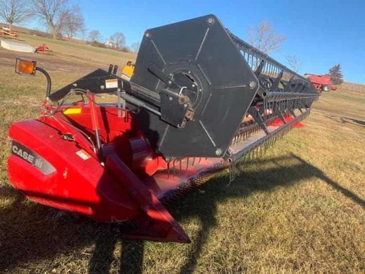 SOLD - 2008 Case IH 2020 Harvesting Headers - Platform | Tractor Zoom