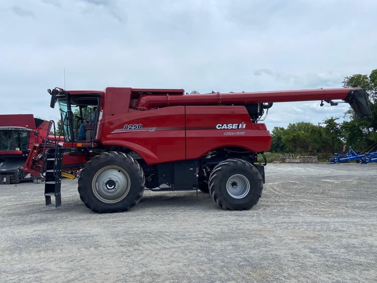 2020 Case IH 8250 Combines Class 8 for Sale | Tractor Zoom