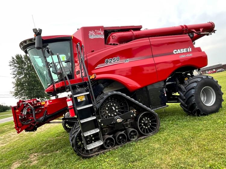 SOLD - 2020 Case IH 8250 Combines Class 8 | Tractor Zoom