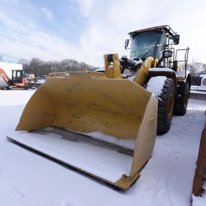 2020 Caterpillar 962M Lot No. 457507 Construction For Sale with 5,395 ...