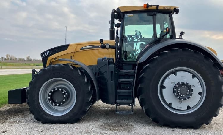 Challenger 1050 Tractors 425 or more HP for Sale | Tractor Zoom