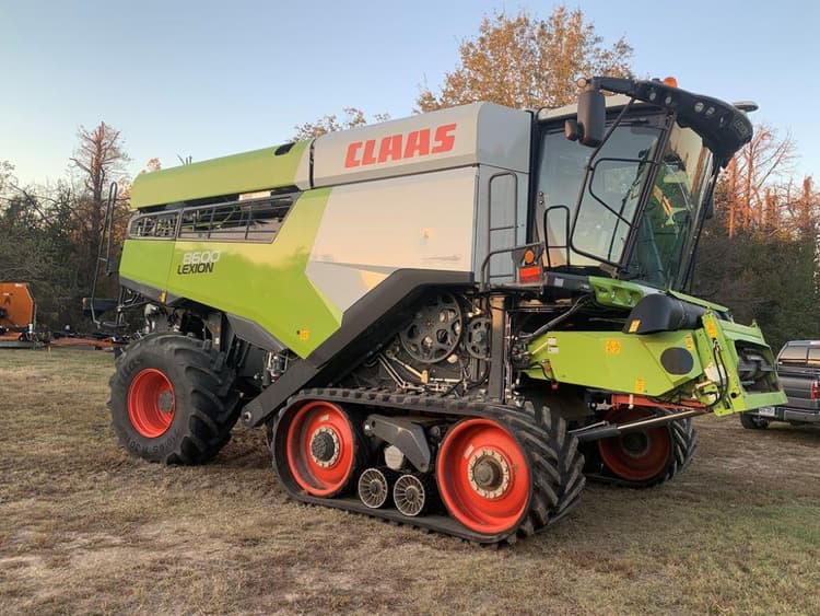 SOLD - 2020 CLAAS Lexion 8600TT Combines Class 8 | Tractor Zoom