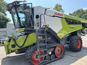 SOLD - 2020 CLAAS Lexion 8700TT Stock No. E002527 Combines with 993 Hrs ...