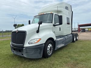 SOLD - 2020 International LT Other Equipment with 495,969 mi | Tractor Zoom