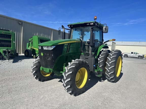 SOLD - 2020 John Deere 7210R Tractors 175 to 299 HP | Tractor Zoom