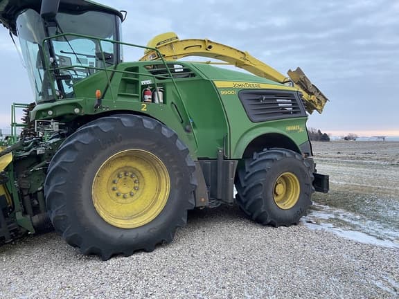 Tractor Zoom - 2020 John Deere 9900i