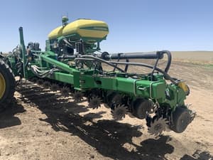 SOLD - 2020 John Deere DR18 Stock No. C105490 Planting with 18 Rows ...