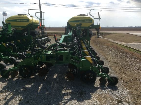 2020 John Deere DR18 Planting Planters for Sale | Tractor Zoom