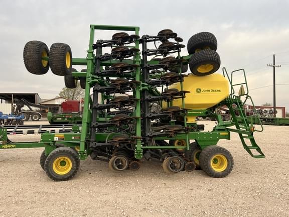 Tractor Zoom - 2020 John Deere N540C