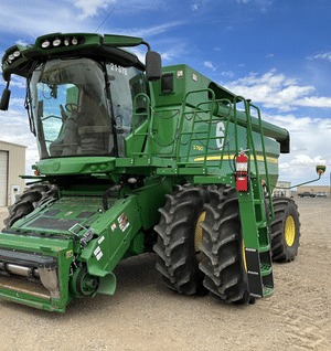 SOLD - 2020 John Deere S780 Combines with 2,209 Hrs | Tractor Zoom