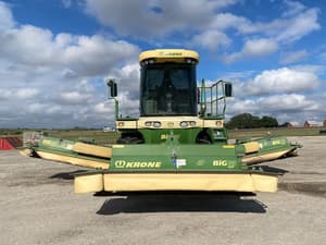 SOLD - 2020 Krone BIG M 420 Stock No. 66007813 Harvesting with 1,029 ...