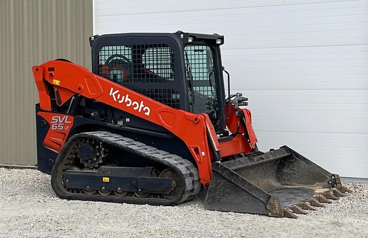 SOLD - 2020 Kubota SVL65-2 Construction Compact Track Loaders | Tractor ...