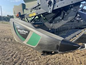 SOLD - 2020 MacDon FD135 Stock No. 652329 Harvesting with 35 ft ...