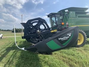 SOLD - 2020 MacDon FD135 Stock No. 487411 Harvesting with 35 ft ...