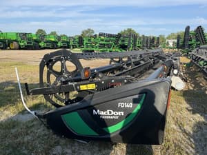 SOLD - 2020 MacDon FD140 Stock No. 211557 Harvesting with 40 ft ...