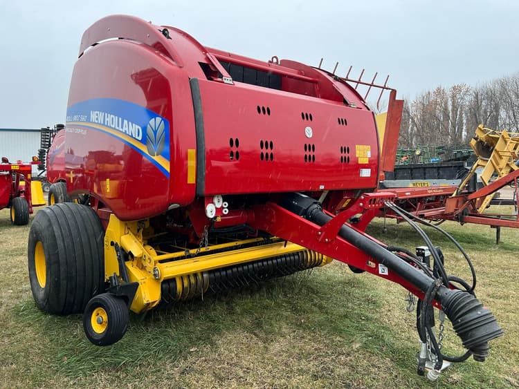 2020 New Holland RB560 Specialty Crop Plus Hay and Forage Balers ...