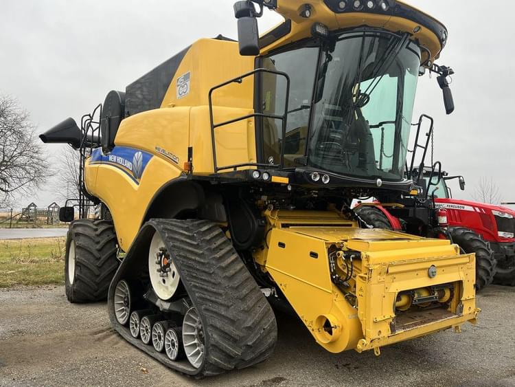 2020 New Holland CR9.90 Combines Class 9/10 for Sale | Tractor Zoom