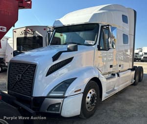 SOLD - 2020 Volvo VN Lot No. YA0114 Other Equipment with 485,168 mi ...