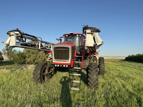 2021 Apache AS1250 XP Chemical Applicators Sprayers - Self Propelled ...