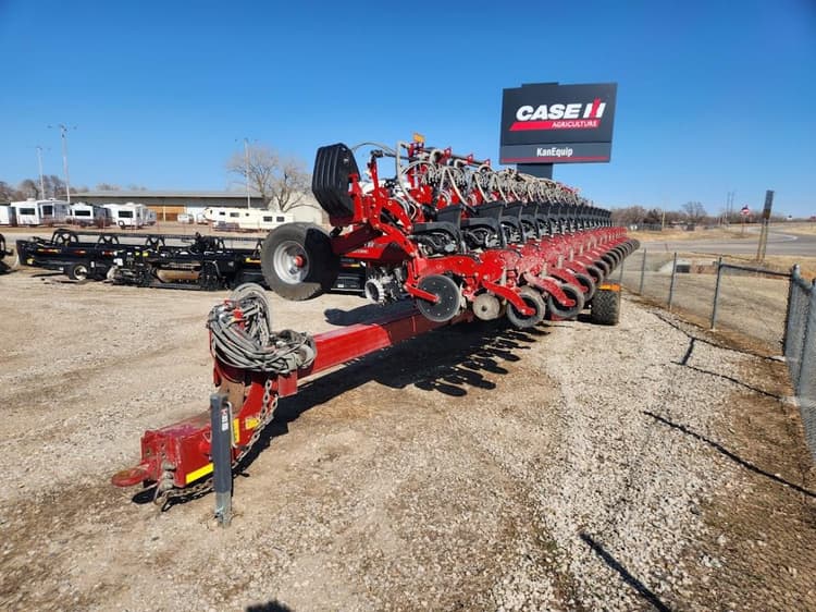 SOLD - 2021 Case IH 2140 Planting Planters | Tractor Zoom