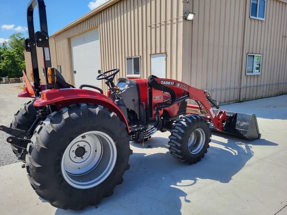 Tractor Zoom - 2021 Case IH Farmall 55C