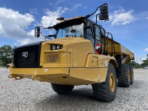 SOLD - 2021 CAT 725 Articulated Truck Construction with 2,004 Hrs ...