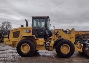 2021 Caterpillar 938M Lot No. 8129 Construction For Sale with 7,466 Hrs | Tractor Zoom
