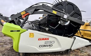SOLD - 2021 CLAAS 1230 Convio Stock No. 382 Harvesting with 40 ft ...