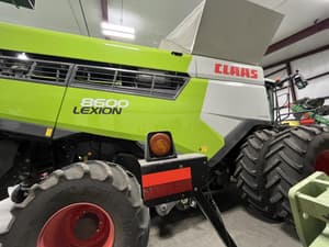 2021 CLAAS Lexion 8600 Stock No. 0681 Combines For Sale with 1,484 Hrs ...