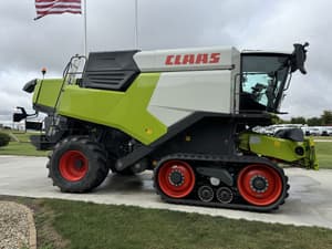 SOLD - 2021 CLAAS Trion 740 Stock No. 461689 Combines with 743 Hrs ...