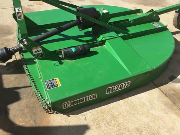 Tractor Zoom - 2021 Frontier RC2072