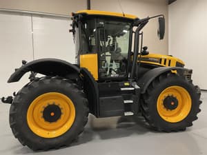 SOLD - 2021 JCB FASTRAC 4220 Stock No. 209615313 Tractors with 28 Hrs ...