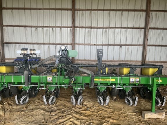 2021 John Deere 1705 Planting Planters for Sale | Tractor Zoom